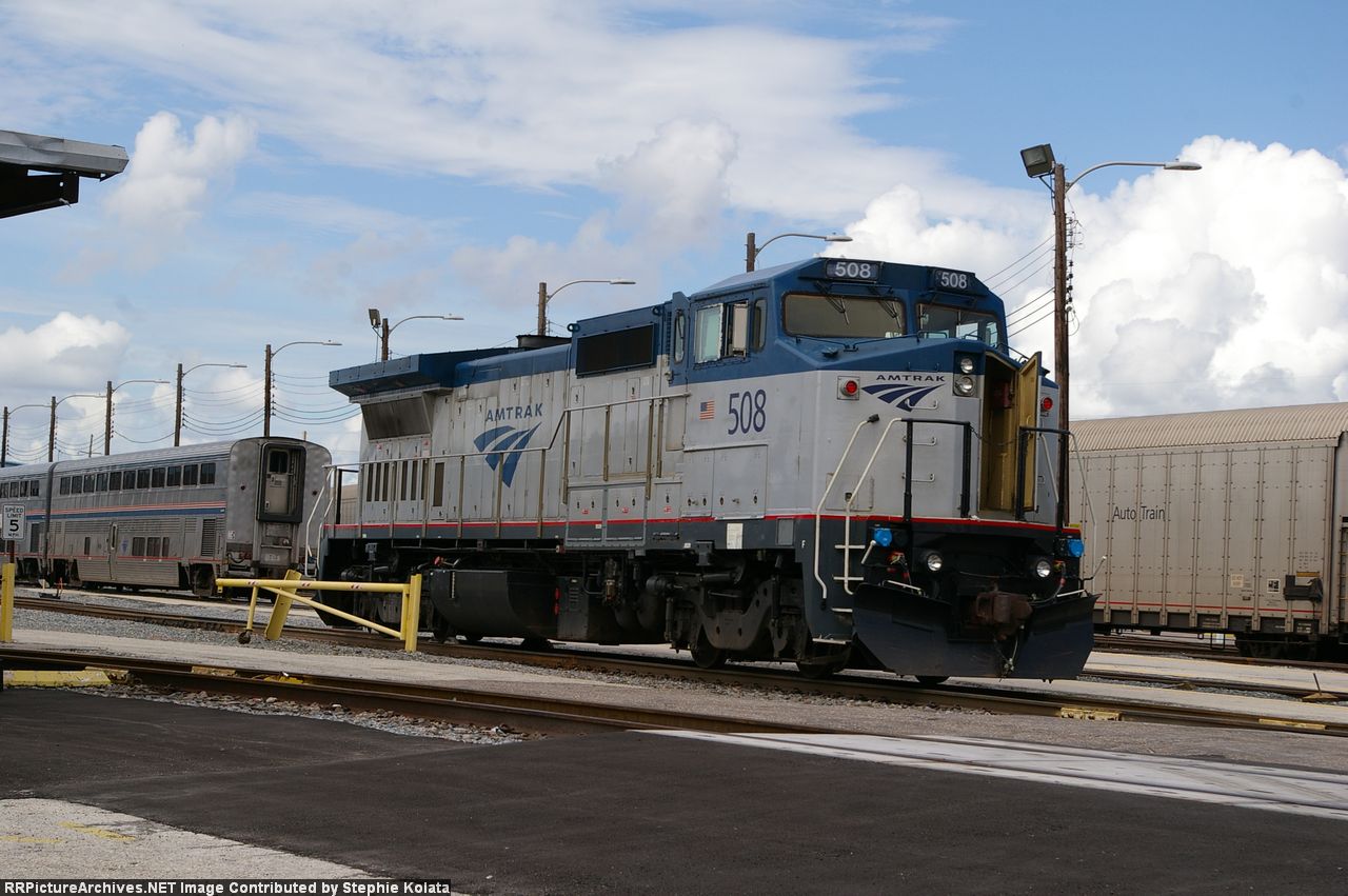 AMTK 508 AUTO TRAIN YARD SWITCHER